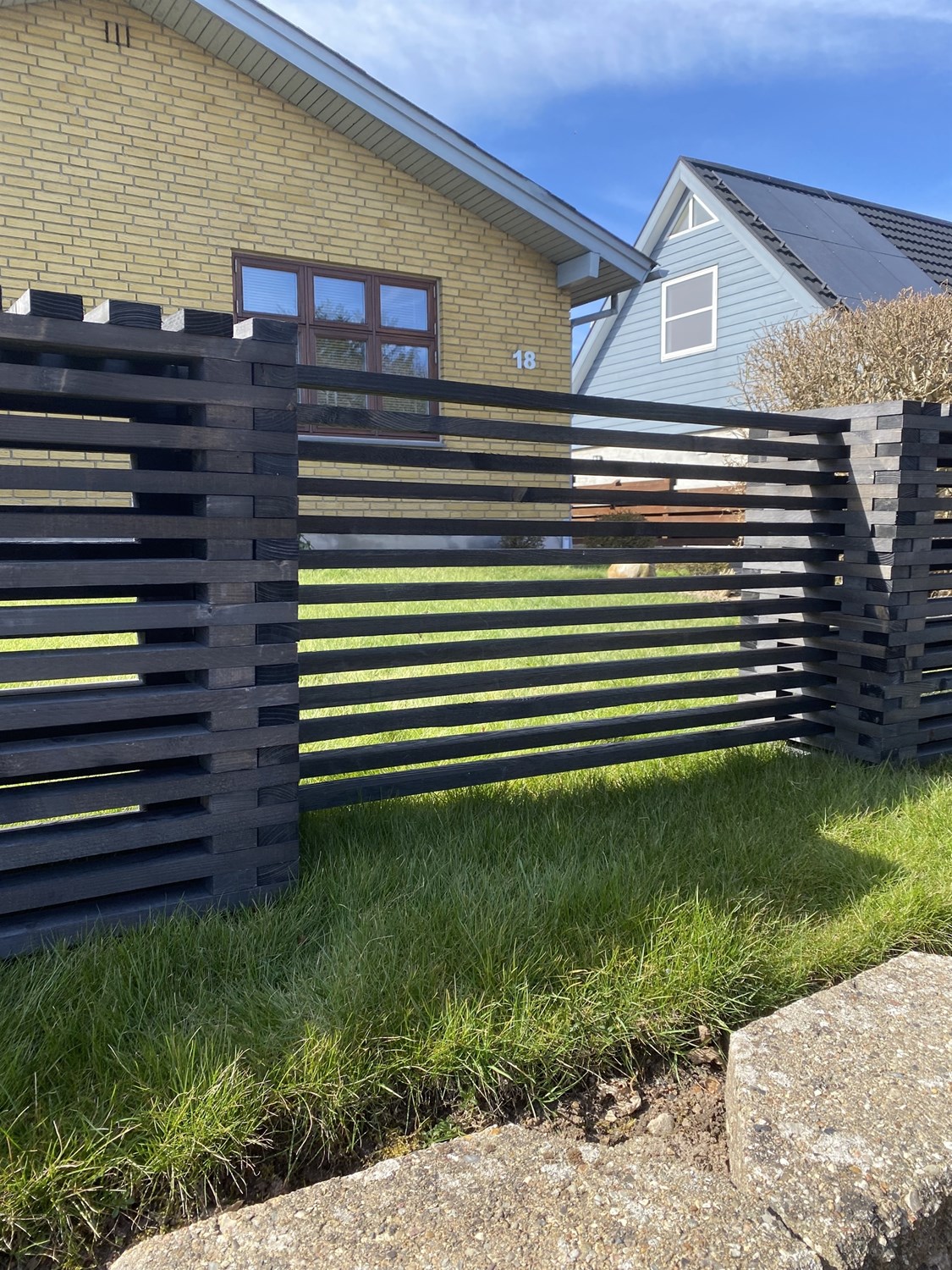 Brikman+ Unikke hegn, stakit og havelåger til dit uderum. FSC ...