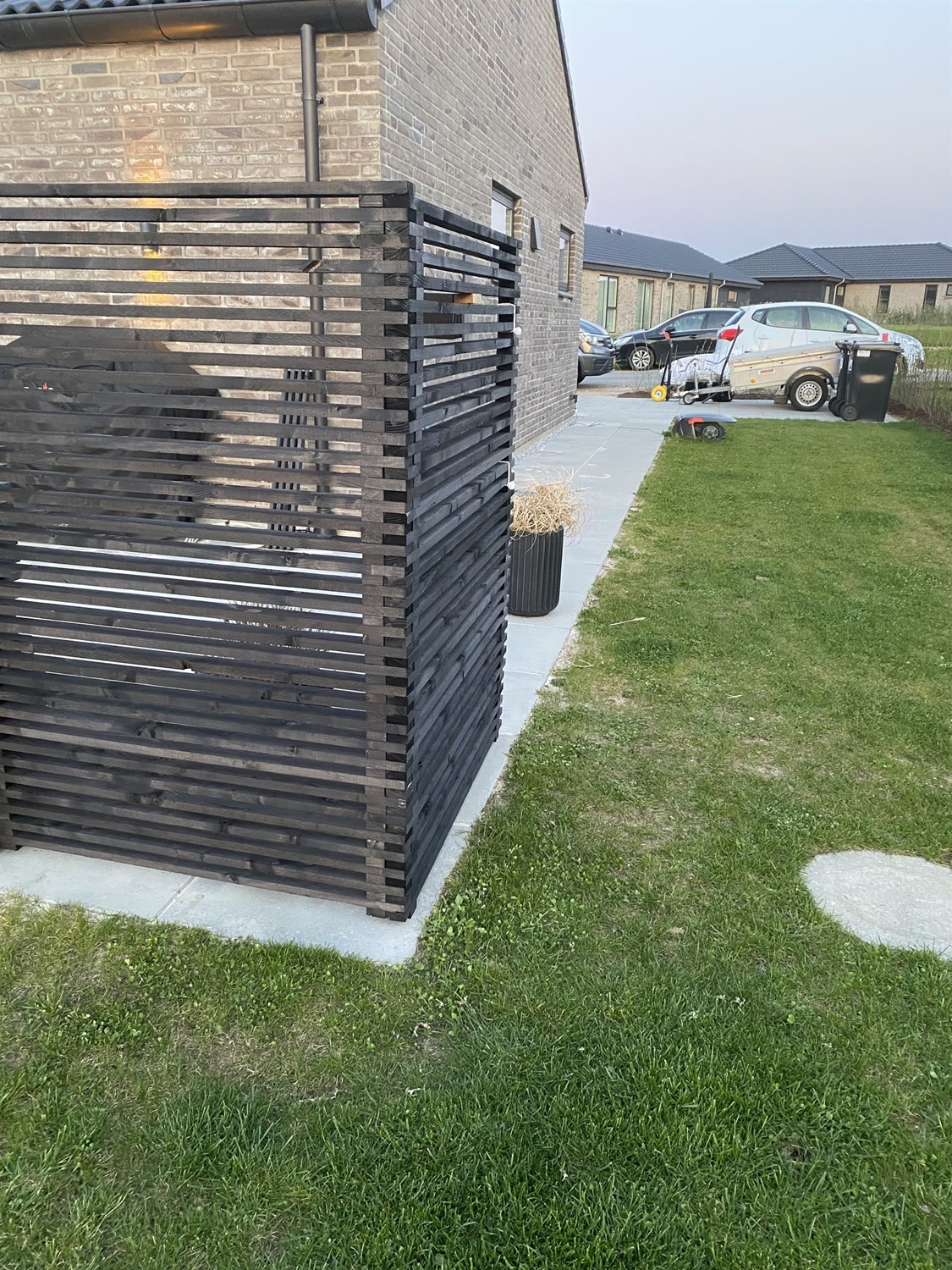 Brikman+ Unikke hegn, stakit og havelåger til dit uderum. FSC ...